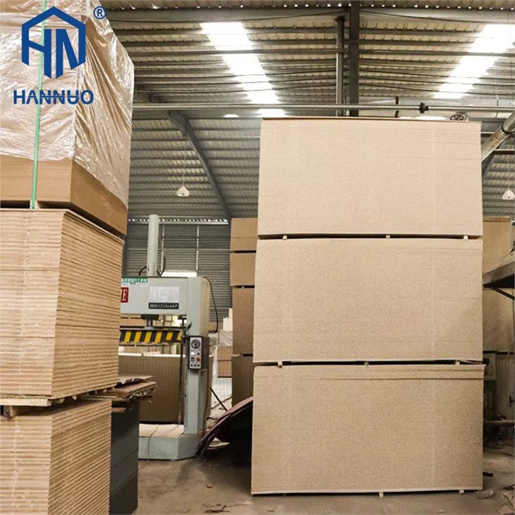 Plain/Raw Mdf Materials Board FSC 8mm 16mm 18mm From China Factory